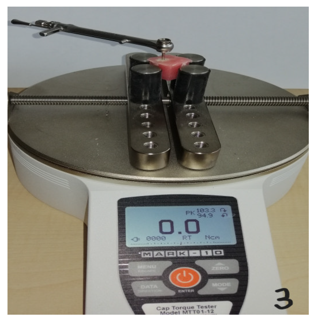 Effects of Strontium Ranelate Application on the Osseointegration of ...