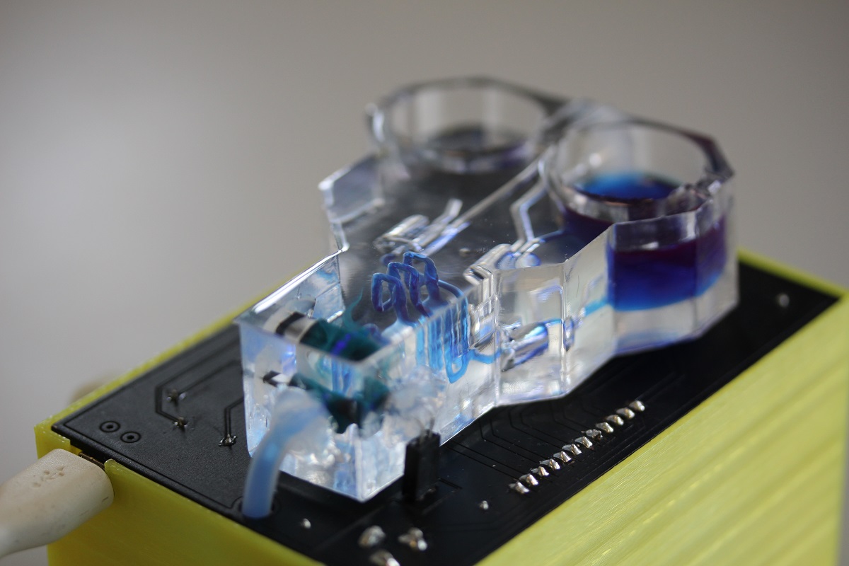 Design and Fabrication of a Fully-Integrated, Miniaturised Fluidic ...