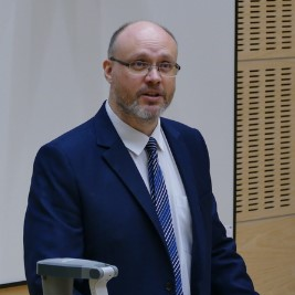 Influence of Scarification on the Germination Capacity of Acorns ...